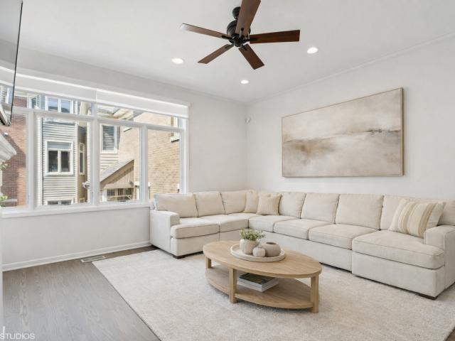1251 W Fletcher St, Unit E, Chicago, IL 60657 | Compass