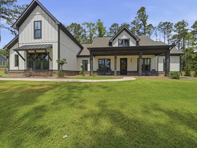 1251 Westchester Dr, Greensboro, GA 30642