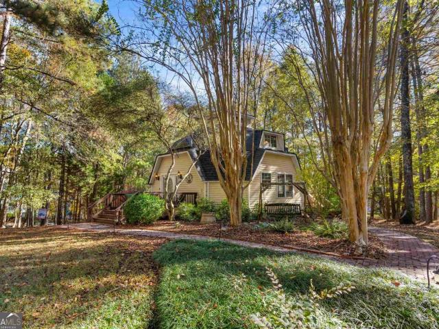 1251 White Oak Drive