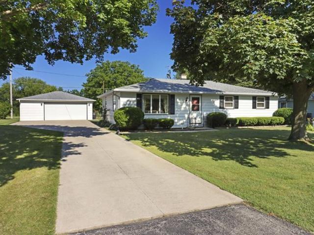 1251 93rd Ave, Somers, WI 53144