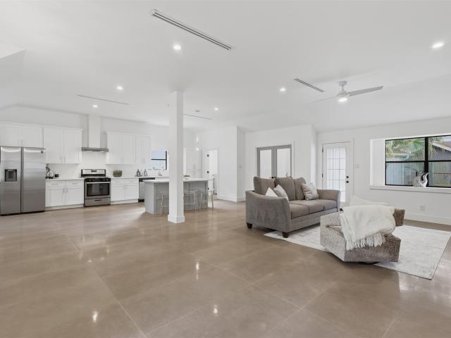 12523 Honeywood Trail