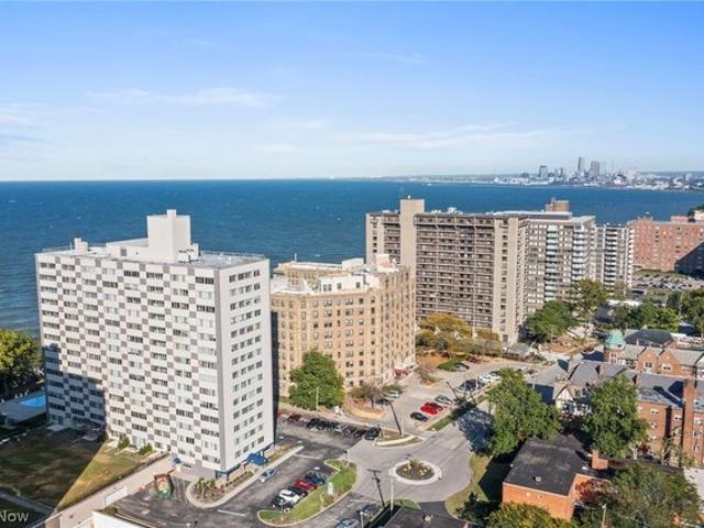 12520 Edgewater Dr Apt 1501, Lakewood, OH 44107