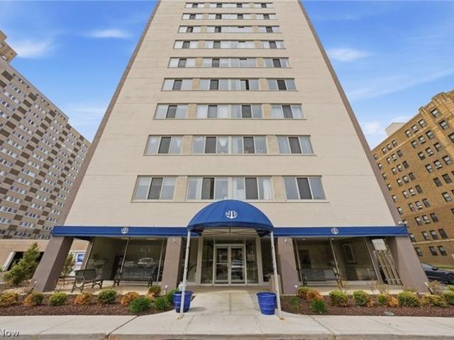 12520 Edgewater Dr Apt 1009, Lakewood, OH 44107