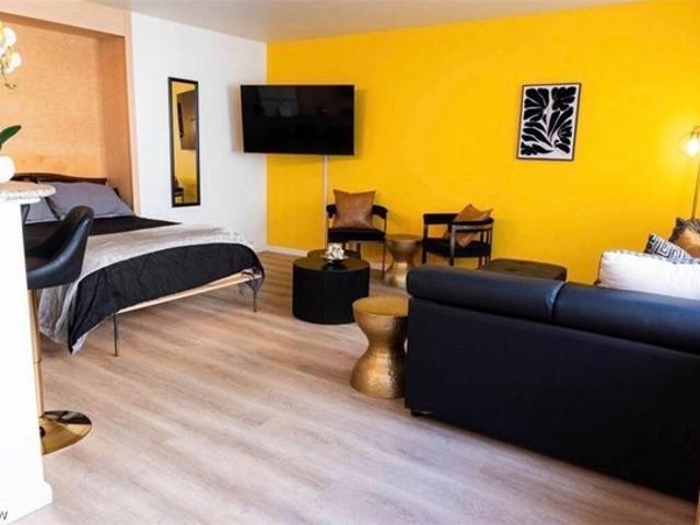 12520 Edgewater Dr N Unit 504, Lakewood, OH 44107