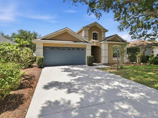 12521 Tall Pines Way, Bradenton, FL 34202