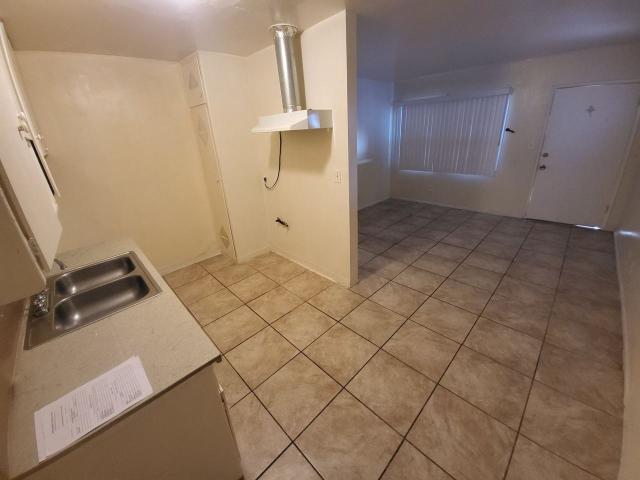 12521 York Ave 1 Bedroom Apartment for Rent at 12521 York Ave, Hawthorne, CA 90250 North Hawthorne