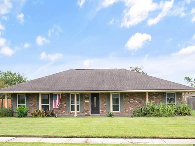 12521 Sherbrook Dr, Baton Rouge, LA 70815