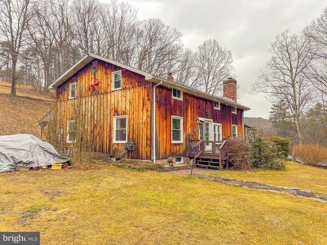 12522 Bakers Hollow Rd, Hesston, PA 16647
