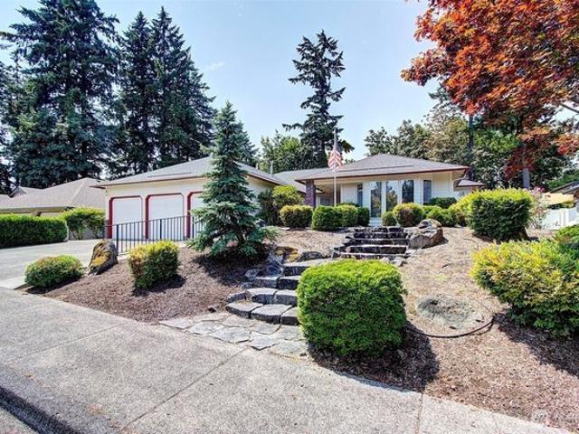 12522 NE Riley Ct, Vancouver, WA 98686