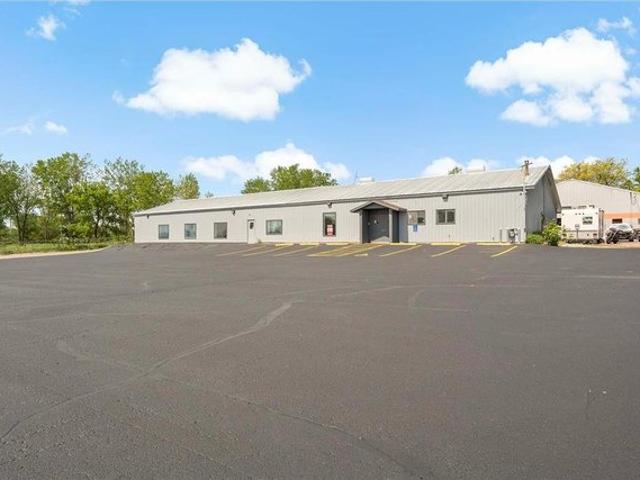 12525 and 12541 Weckman Rd, Shakopee, MN 55379