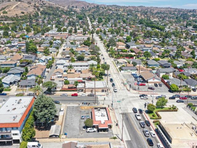 12525 Beverly