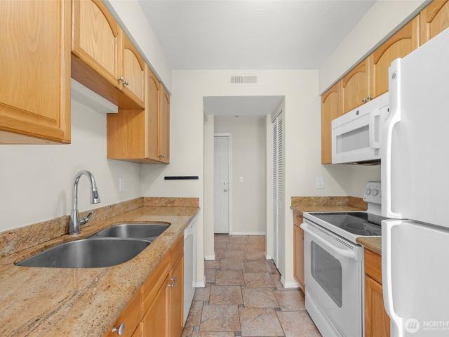 12525 NE 145th Place # F107