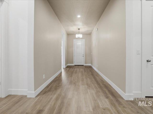 12529 S Lenora Pl