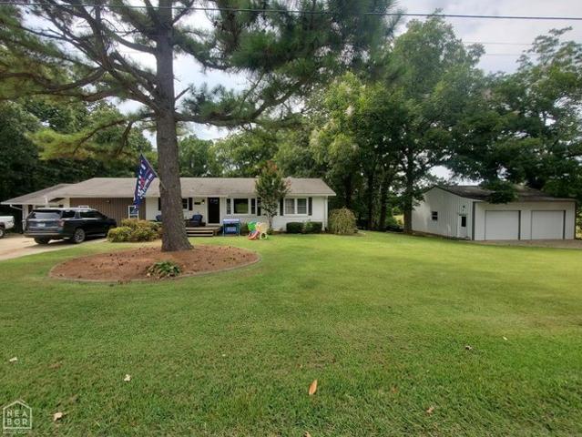 1252 N 4th Ave, Piggott, AR 72454
