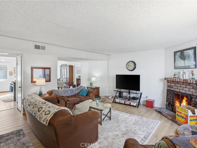 1252 N Citrus 2