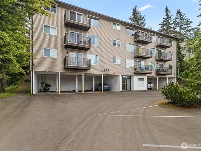 1252 Nevada St, Bellingham, WA 98229