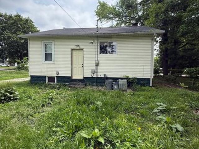 1252 E Whitmer St, Decatur, IL 62521