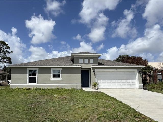 1252 Glencove Ave NW, Palm Bay, FL 32907
