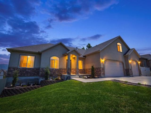 1252 S Skyline Rd, Saratoga Springs, UT 84045