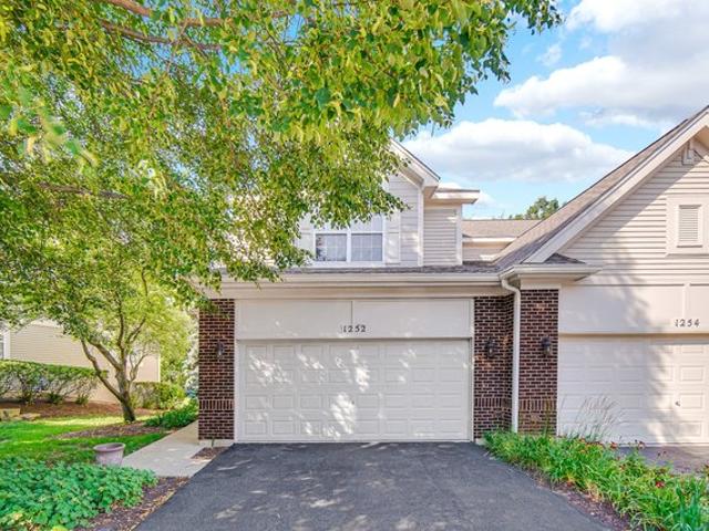 1252 Townes Cir, Aurora, IL 60502