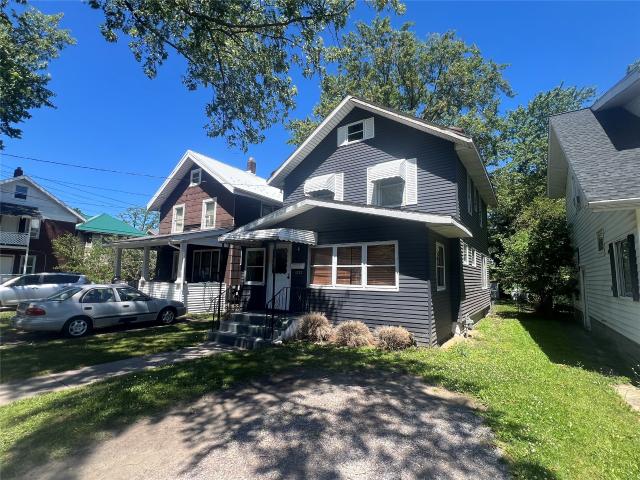 1252 W 11TH Street