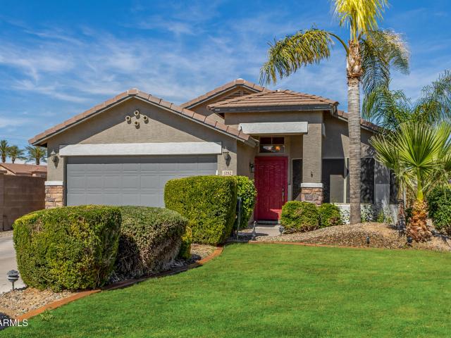 1252 W Oak Tree Ln, San Tan Valley, AZ 85143 | MLS #6990