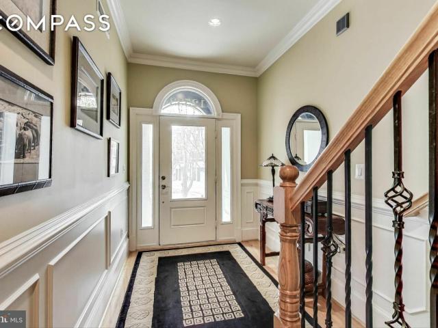 12533 Ansin Cir Dr, Potomac, MD