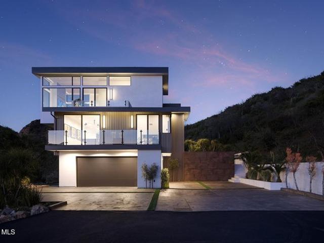 12530 Stagecoach Rd, Malibu, CA 90265