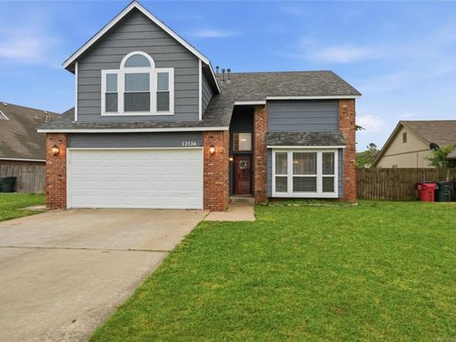 12536 E 83rd St N, Owasso, OK 74055