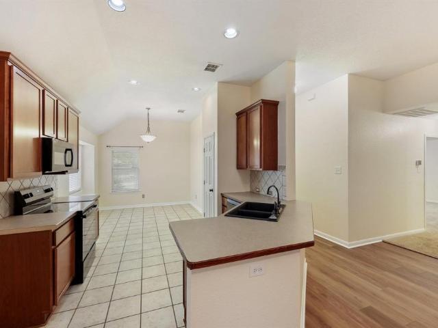 1253 Mountain Peak Drive