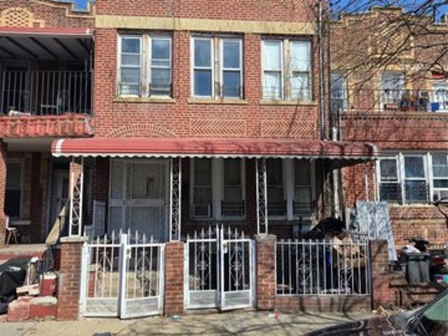1253 Blake Ave, Brooklyn, NY 11208