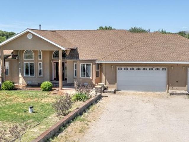 1253 Briggs Ln, Fallon, NV 89406