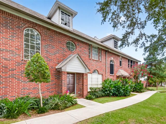 1253 El Camino Village Drive