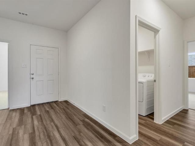 1253 Herring Drive