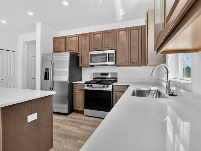 1253 Prairie Ridge Trail