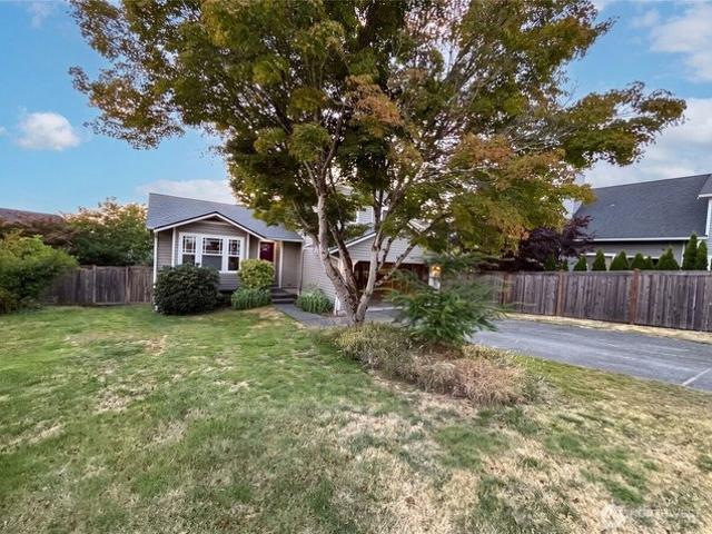 1253 st Pl NE, Kirkland, WA 98034