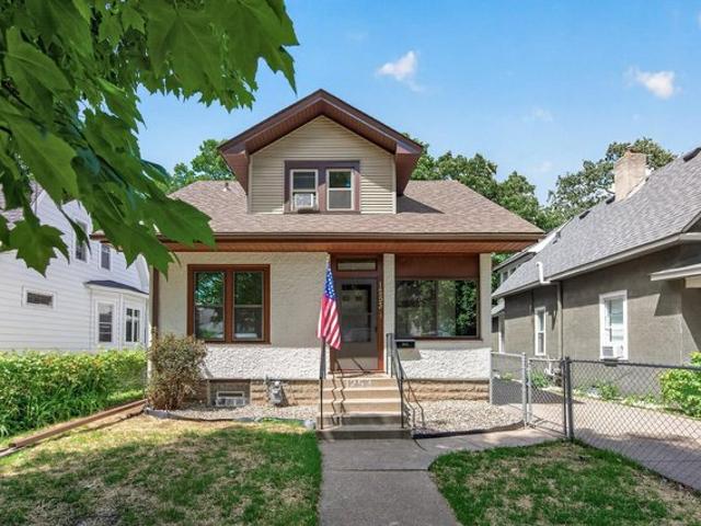 1253 Selby Ave, Saint Paul, MN 55104