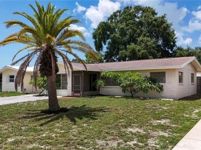 1253 th Ave, Seminole, FL 33776