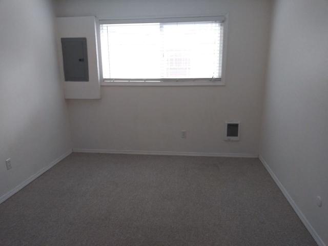 #125 2136 NE Weidler St. 1 Bedroom Apartment for Rent at 2136 Ne Weidler St, Portland, OR 97232 Sullivan's Gulch
