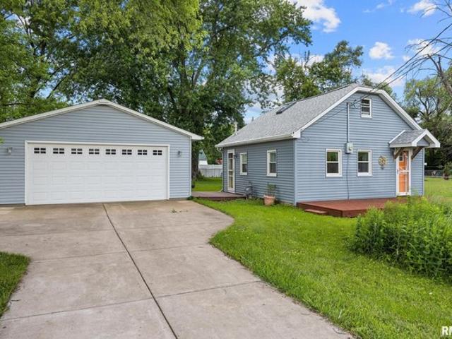 125 22nd St, East Peoria, IL 61611