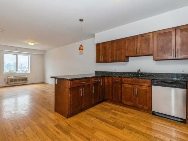 125 43rd St Unit# 603, Union City, US, NJ