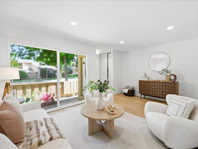 125 Connemara Way 115