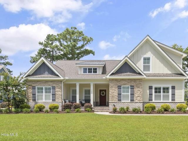 125 Clubhouse Rd, Sunset Beach, NC 28468