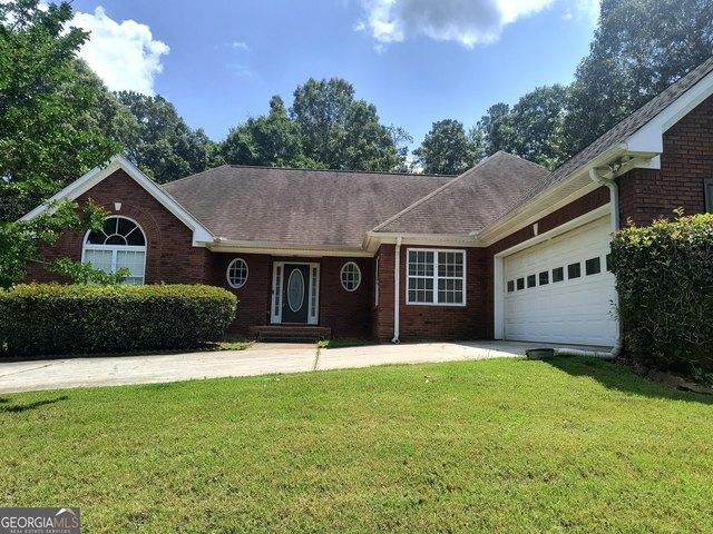 125 Clear Spring Ln, Oxford, GA 30054