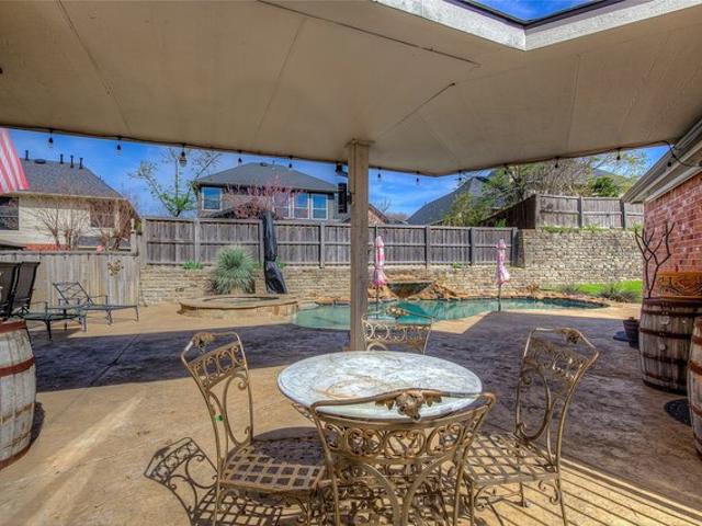 125 Clipper Ct, Rockwall, TX 75032