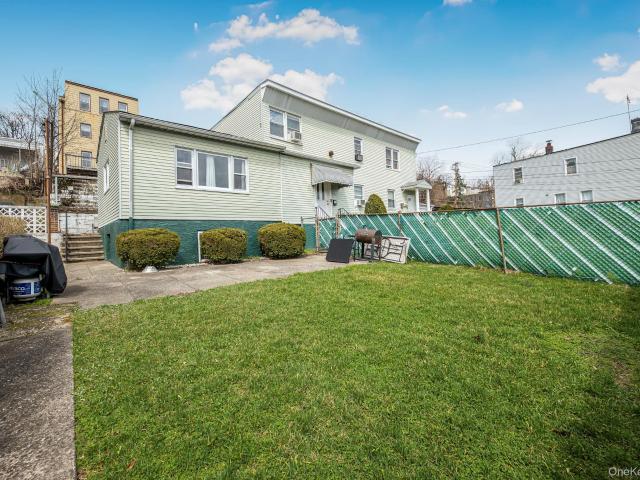 125 aka 127 Woodland Avenue