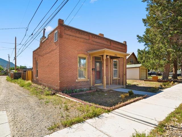 125 B Street