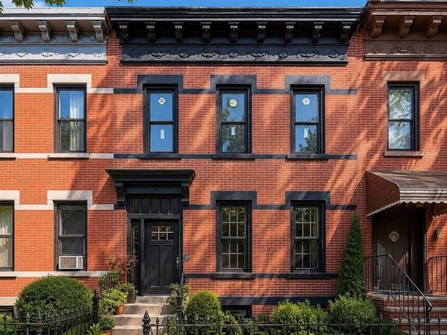 125 Beadel St, Brooklyn, NY 11222