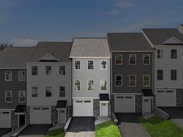 125 Bella Vista Dr, Pittsburgh, PA 15236