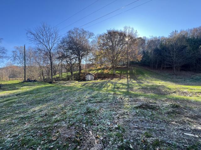 125 Ben Johnson Rd